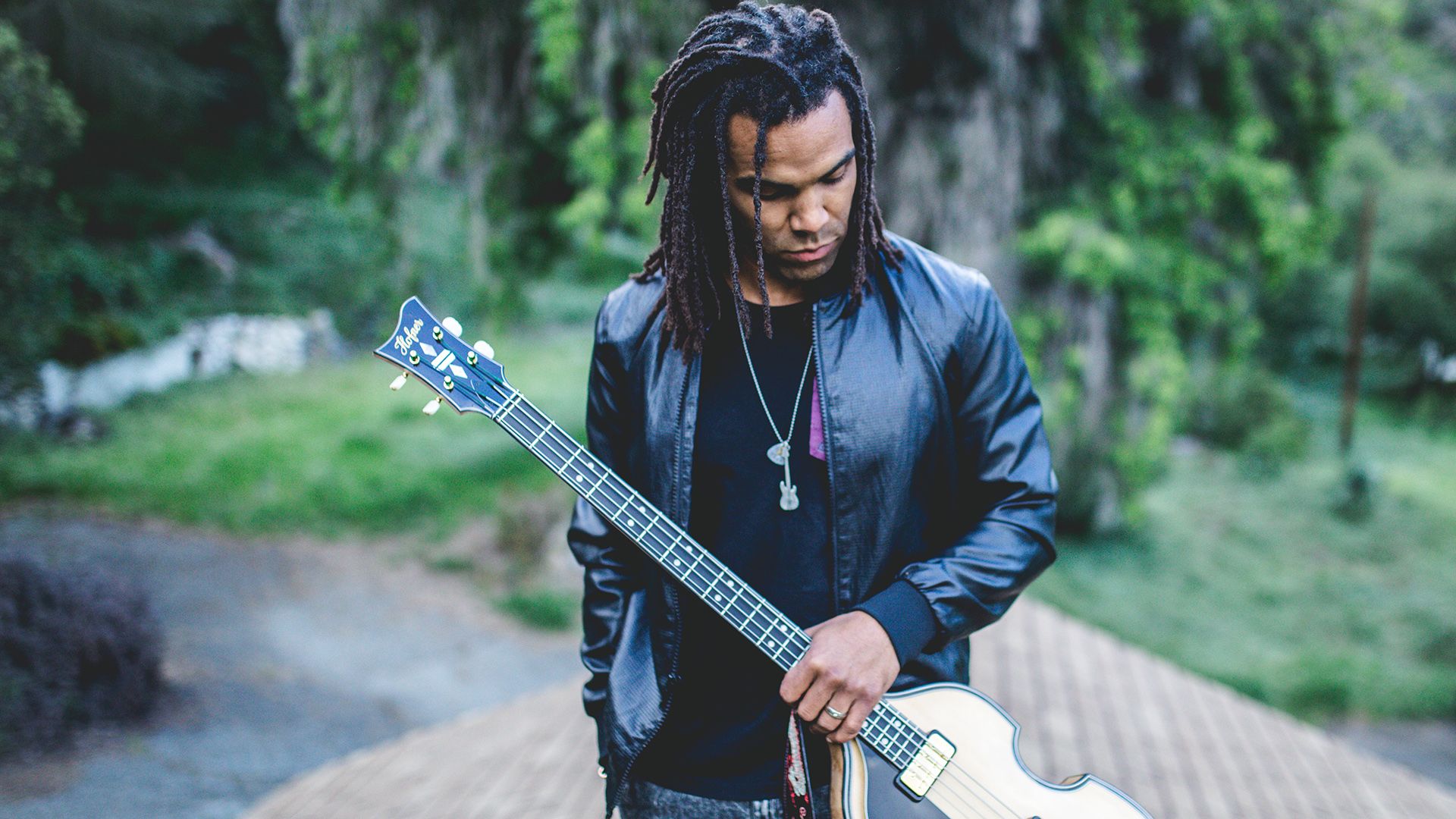 Zach Rudulph | Höfner